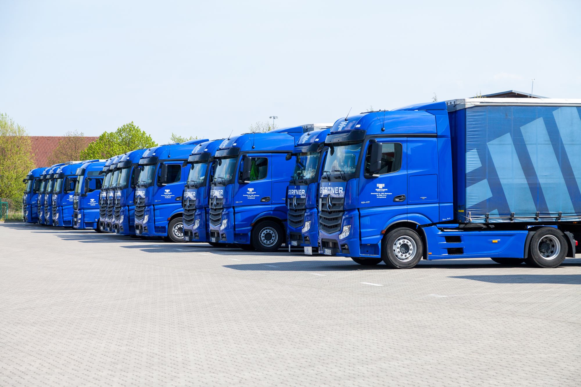 Guide to Depot Charging of Electric Heavy Goods Vehicles